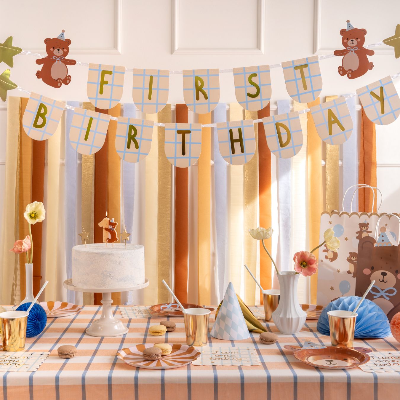 How to Plan the Perfect Teddy Bear Themed 1st Birthday Party – Little ...